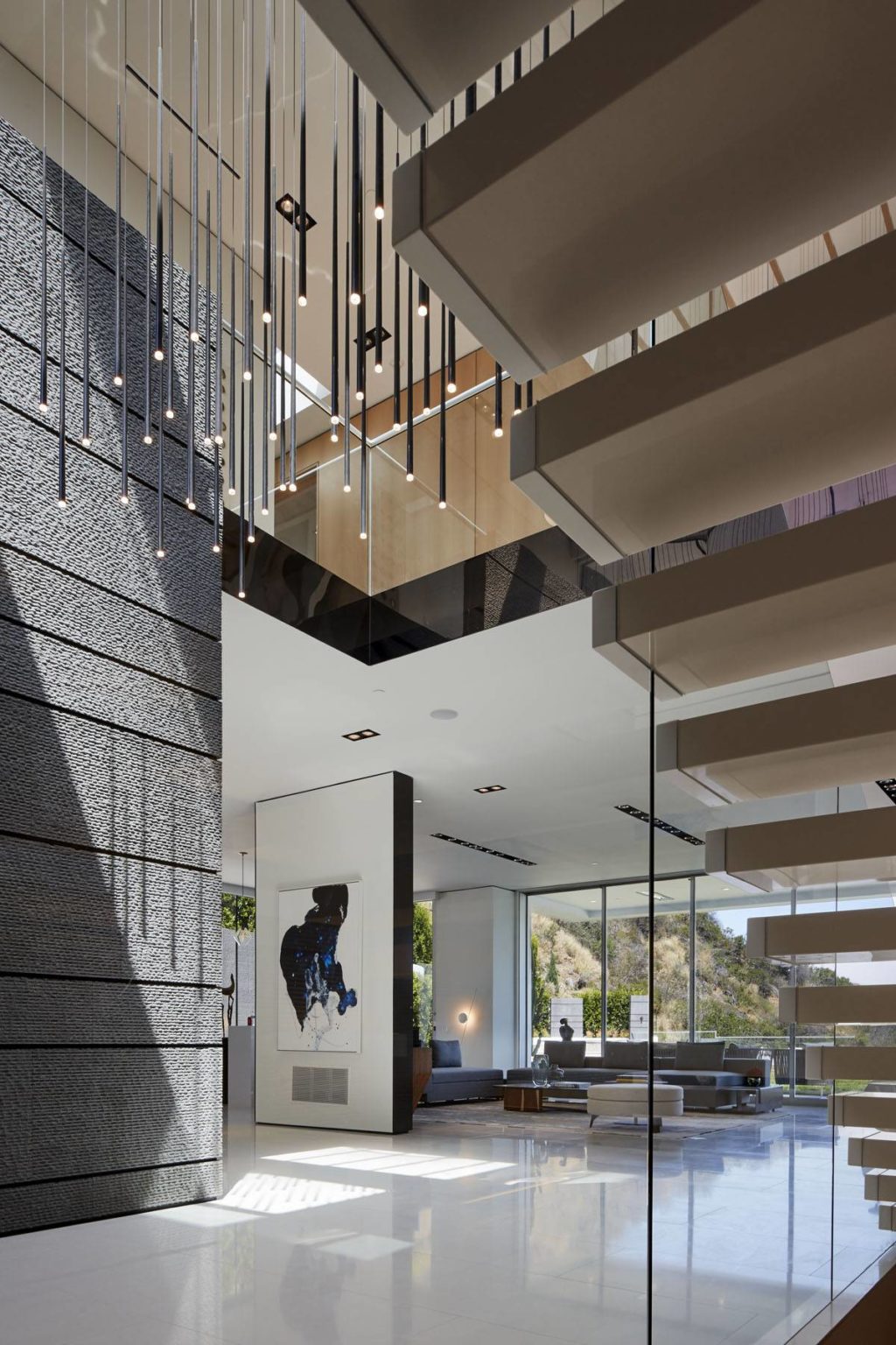 Gorgeous Bel Air modern home in Los Angeles by Tag Front Architects