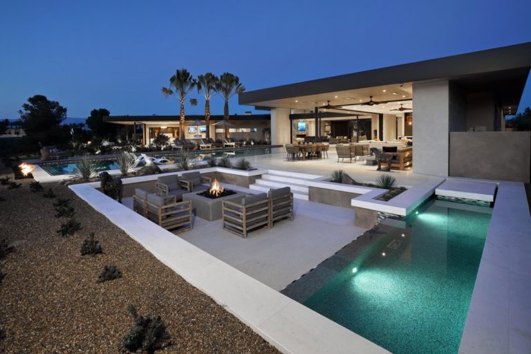 Modern Home Amundsen Avenue in La Quinta by Hudgins Design Group