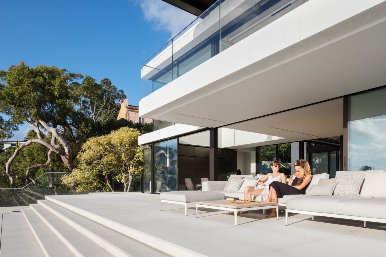 MM Modern House in Sydney, Australia by KA design studio