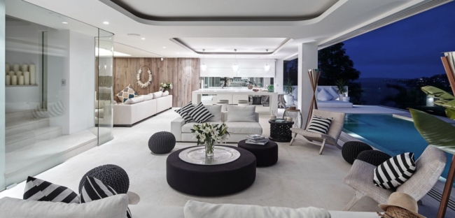 R2 House Darling Point in Australia by Bruce Stafford Architects