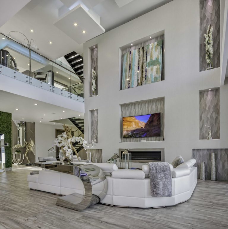 Tour of Fantastic Ultra Modern Home in Fort Lauderdale, Florida