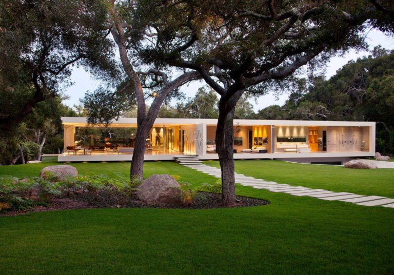 Glass Pavilion Contemporary in California by Steve Hermann Design