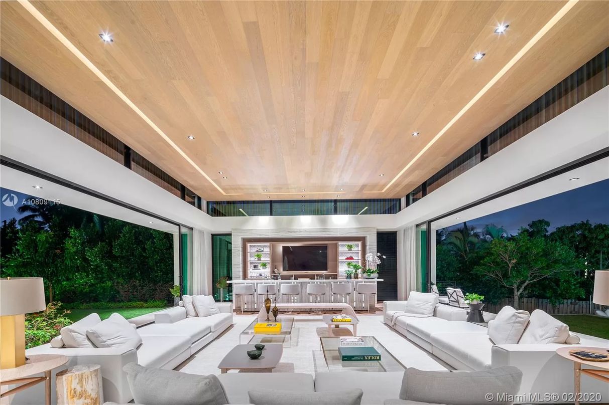 Architectural Masterpiece Showcases Striking and Functional Ultra ...