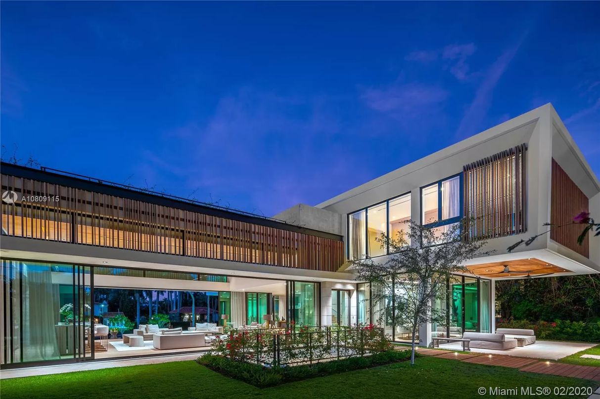 Architectural Masterpiece Showcases Striking and Functional Ultra ...