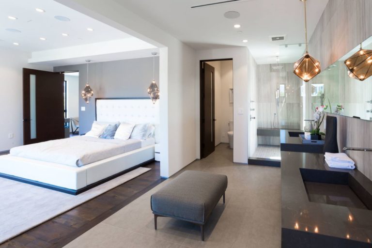 Clifton Way Modern Home by 4br Design-Modern Luxury Interior Design