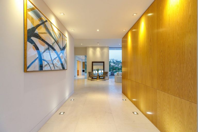 $13.5 Million Tanager Contemporary Dream with Explosive Views