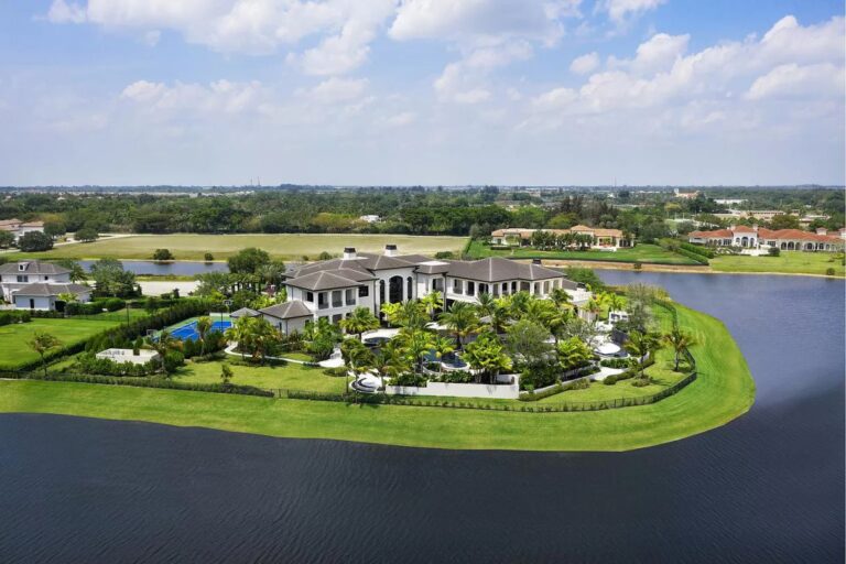 Sophisticated Rockybrook Estate in Delray Beach is Unlike Anything Seen ...