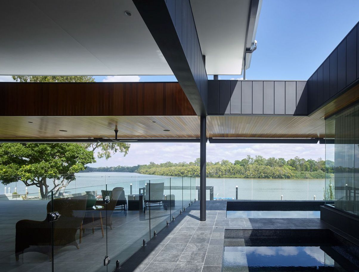C2 House in Brisbane, Australia by Ellivo Architects