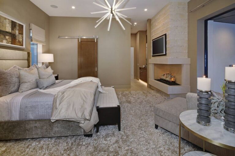 Malabar Contemporary Home in Newport Beach by Brandon Architects