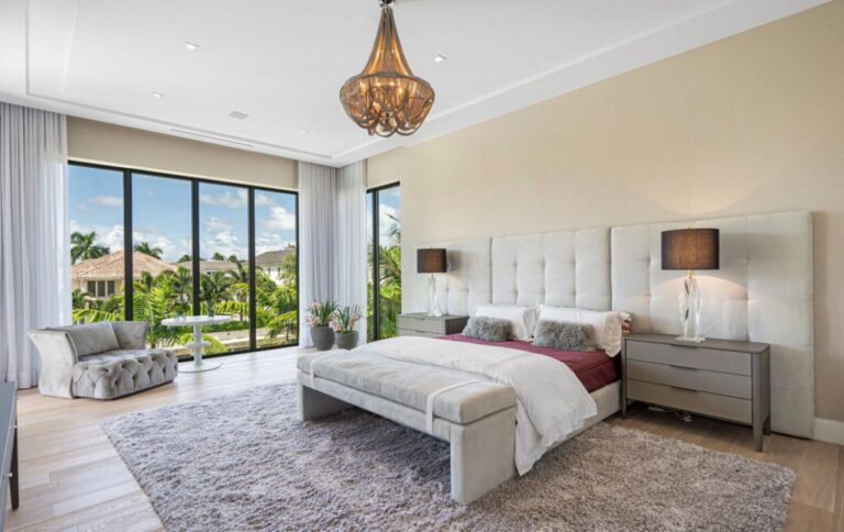 Alexander Palm Modern Home in Boca Raton by Stofft Cooney Architects