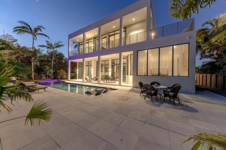 $3.2 M Fort Lauderdale Modern Estate perfect for South Florida lifestyle