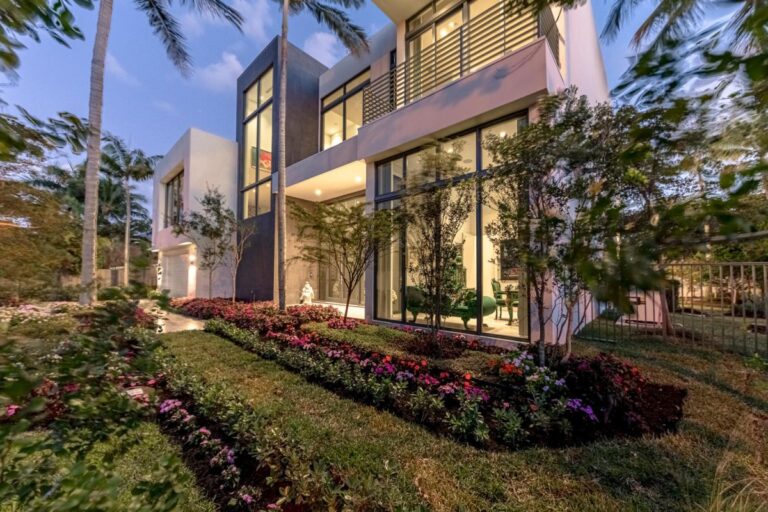 $3.2 M Fort Lauderdale Modern Estate perfect for South Florida lifestyle