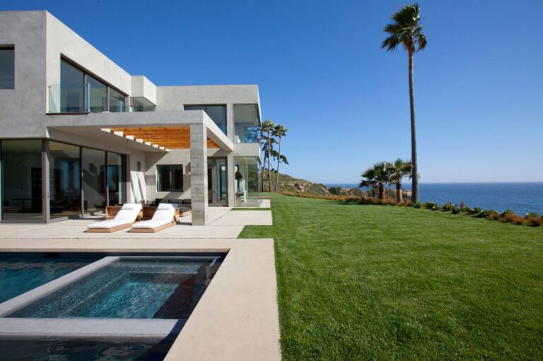 Birdview Residence in Malibu by Burdge and Associates Architects