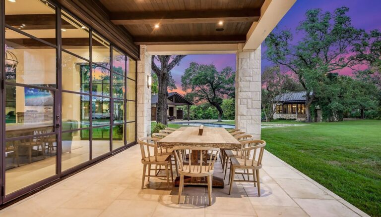 Transitional Texas Residence in Austin by Cornerstone Architects