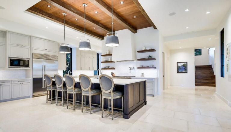 Transitional Texas Residence in Austin by Cornerstone Architects