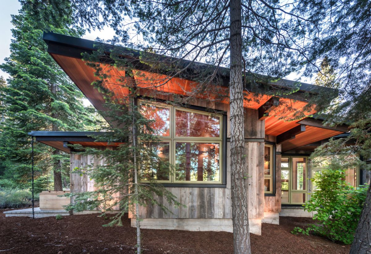 Green House in Martis Camp by Ryan Group Architects