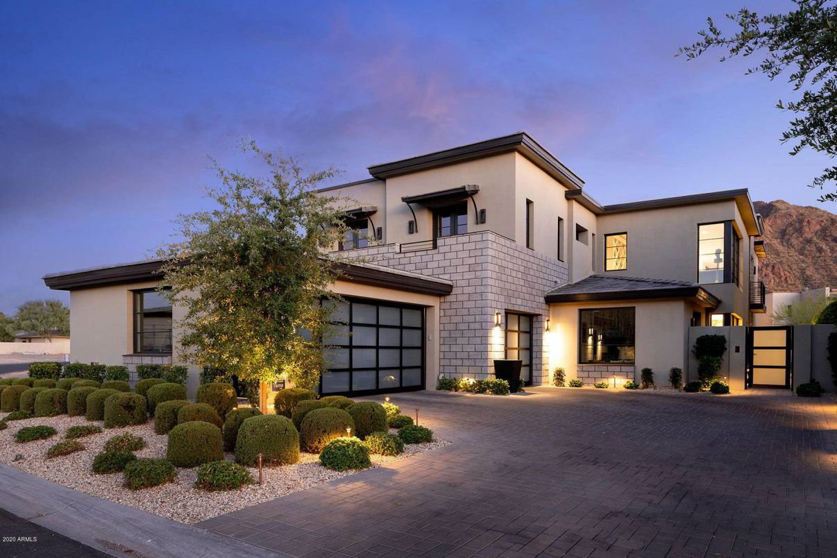 Undeniably Spectacular Paradise Valley Home for Sale at $3.75 Million
