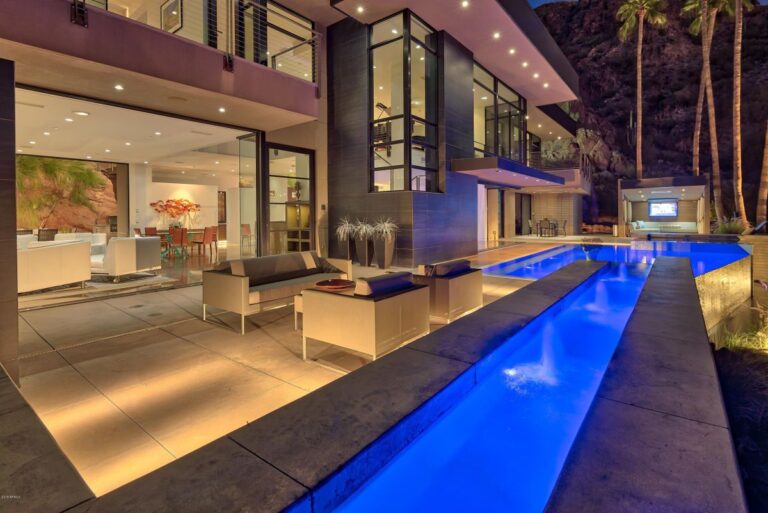 Magnificent Contemporary Glass Home in Phoenix for Sale at $5,995,000