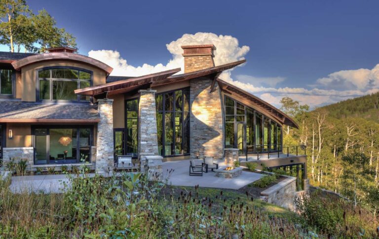 Utah Mountain Home Design by Upwall Design Architects