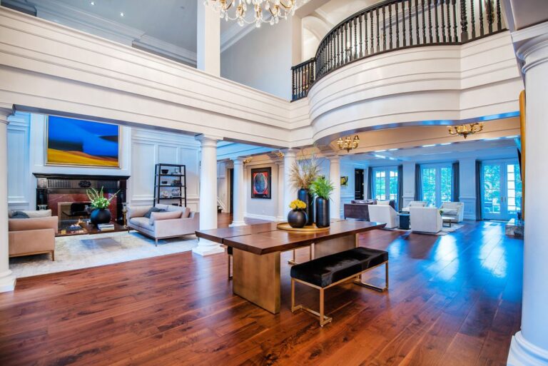 Absolutely Spectacular Hamptons Style House in Thousand Oaks, California