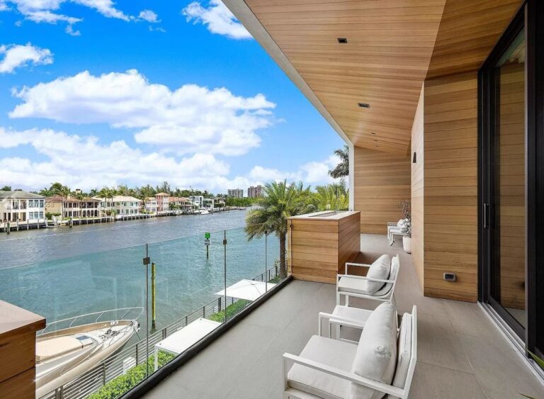 Unparalleled Waterfront Luxury Residence with Breathtaking Views in ...
