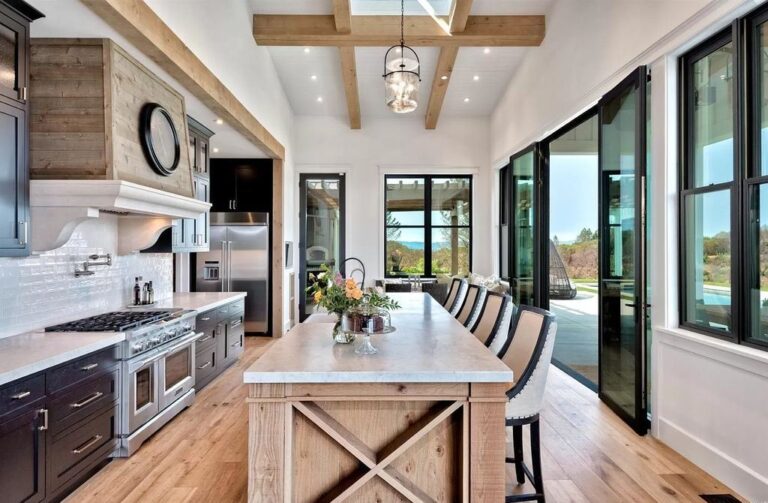 Modern Farmhouse in Healdsburg Set on 77 Acres Asking for $7,890,000