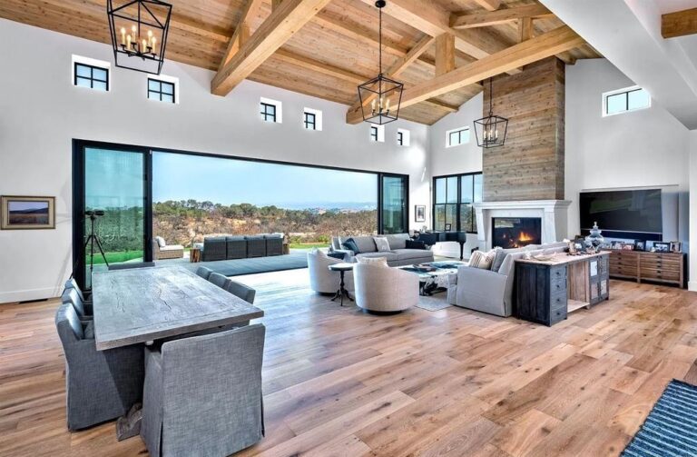 Modern Farmhouse in Healdsburg Set on 77 Acres Asking for $7,890,000