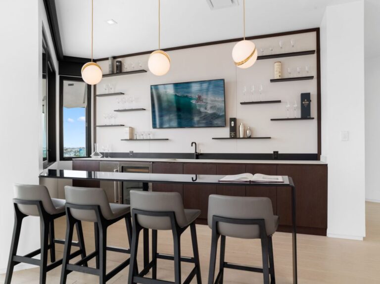 This $19,100,000 California House is A Remarkable Residence of Luxury