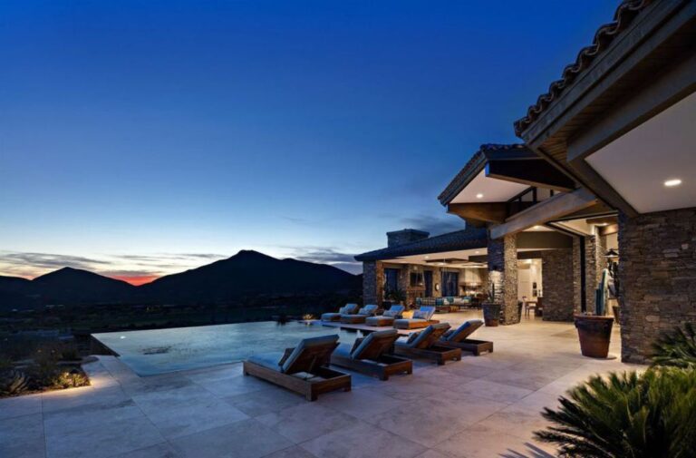 This Arizona Desert Mountain Home has breathtaking panoramic views