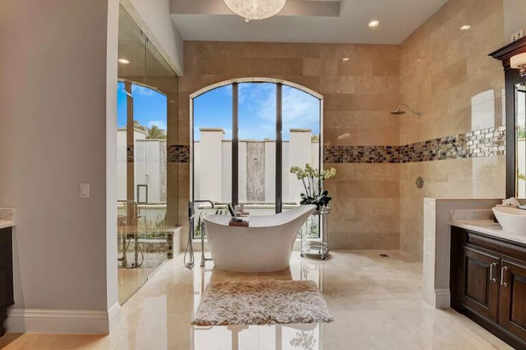 This Incredible $6,295,000 Boca Raton House offers Resort Style Living