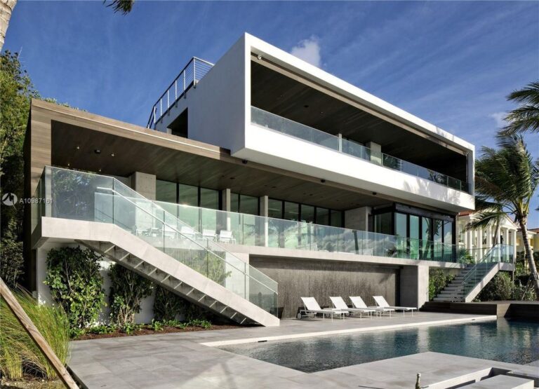 Spectacular Miami Waterfront Home Boasts Bay Views Sells $16,900,000
