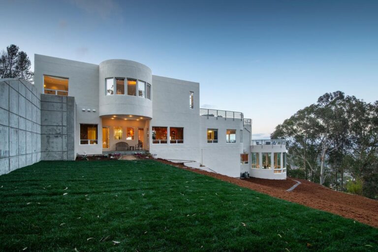 Outstanding Architectural Home with A Long Sweeping Driveway in ...