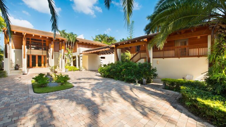 Extraordinary Dream Residence in Miami Beach, Florida