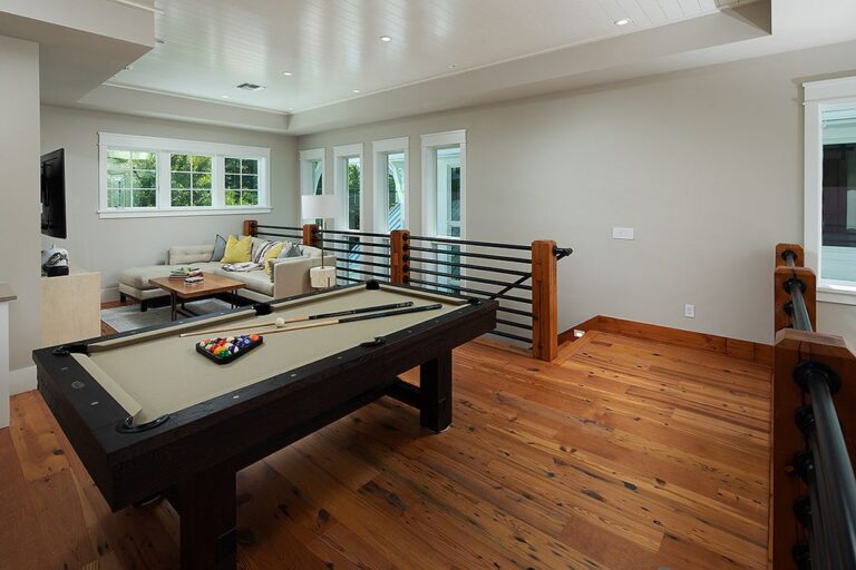 Luxurious Interior Design of 760 Park Model by Clive Daniel Home