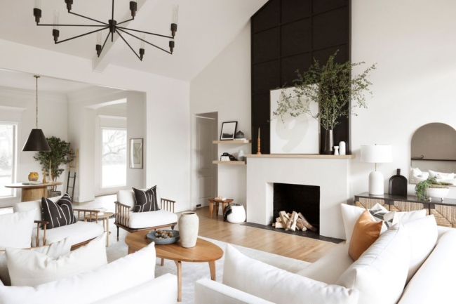 Modern interiors of Bent Tree Residence in Texas by Urbanology Designs