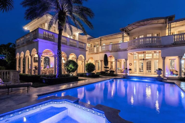 This Traditional Boca Raton Home perfects for Entertaining an Elegant ...