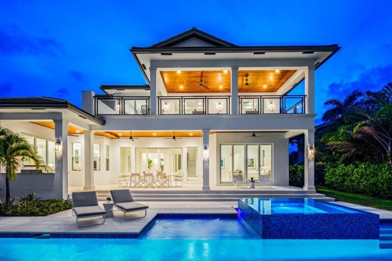 Timeless Elegant Estate in Ocean Ridge designed by Stephen Varga