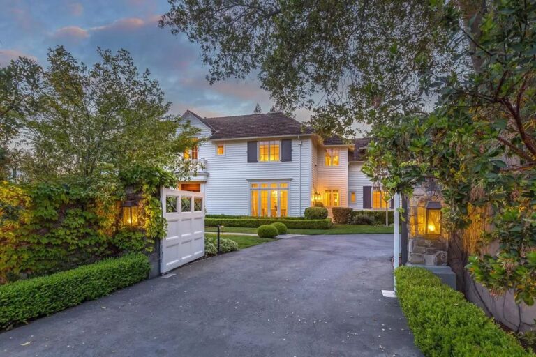 This Exceptional Home in Atherton is a Masterpiece of East Coast ...