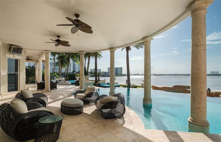 Palatial Florida Mansion with Absolutely Unparalleled Finishes