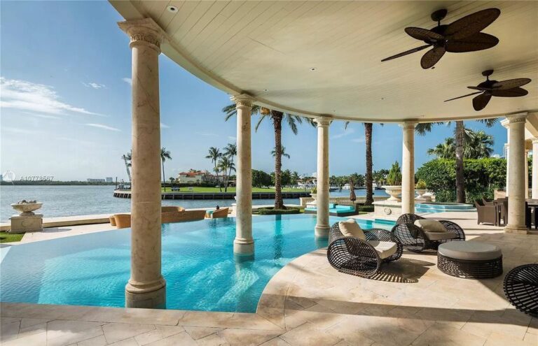 Palatial Florida Mansion with Absolutely Unparalleled Finishes