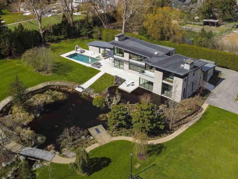 Stunning, Sprawling Mid Century Inspired Estate in Vancouver
