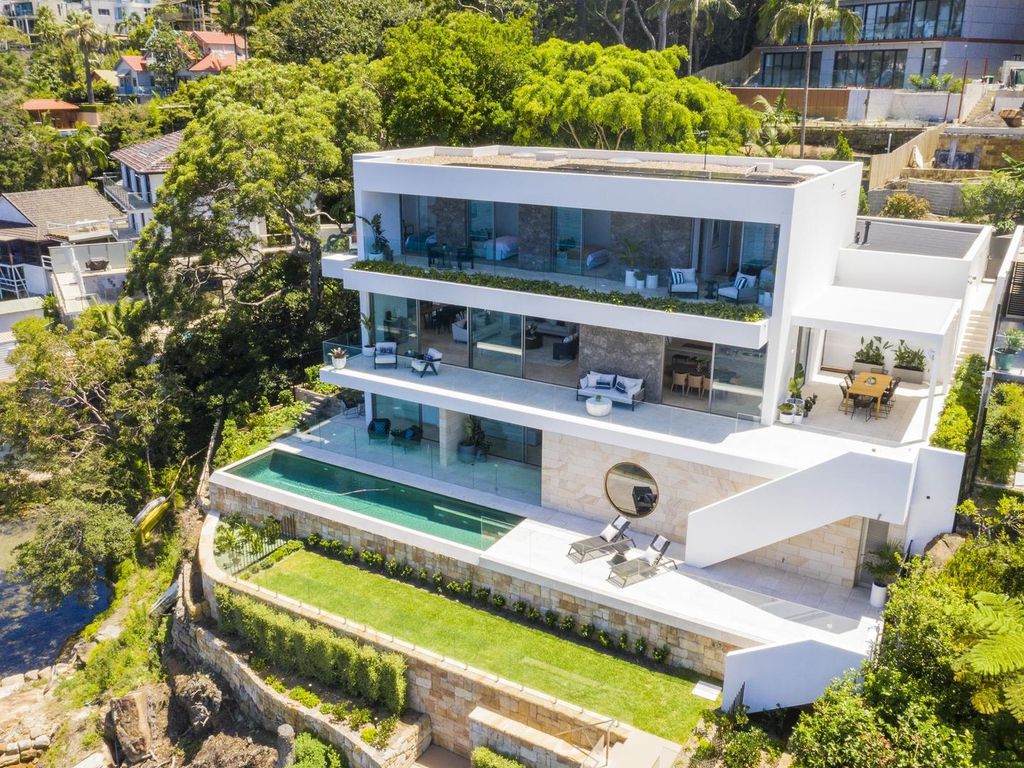 Superb Seaforth villa in New South Wales designed by Dino Raccanello ...