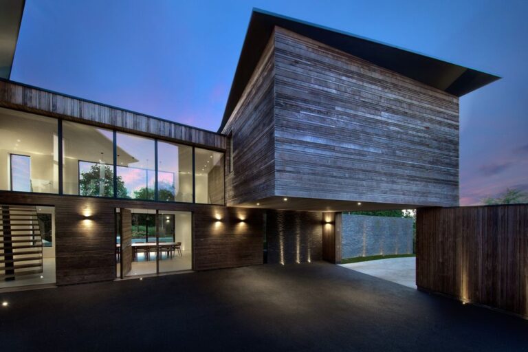 The Elements house, perfect place to host & entertain by AR Design Studio