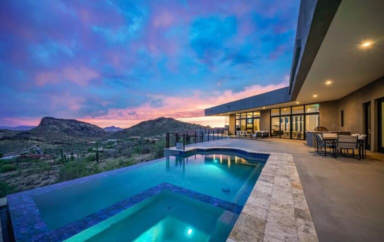 Gorgeous Arizona hillside home with floor to ceiling windows hits ...