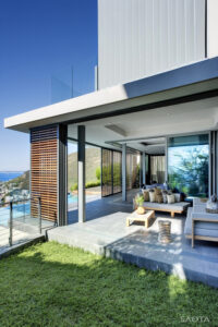 Head 1816 House Offers Luxurious but Homely Living Spaces by SAOTA