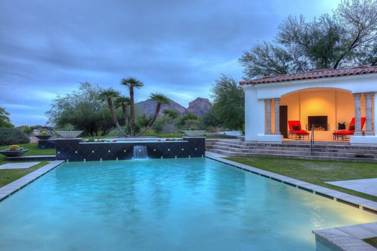 This dramatic estate in Arizona remodeled by architect Jack Black
