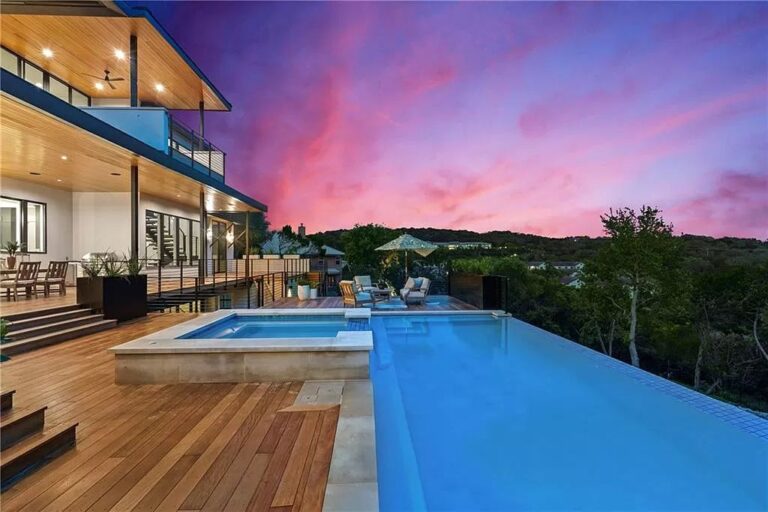 $8,990,000 Austin Home brings Timeless Beauty to Contemporary Design