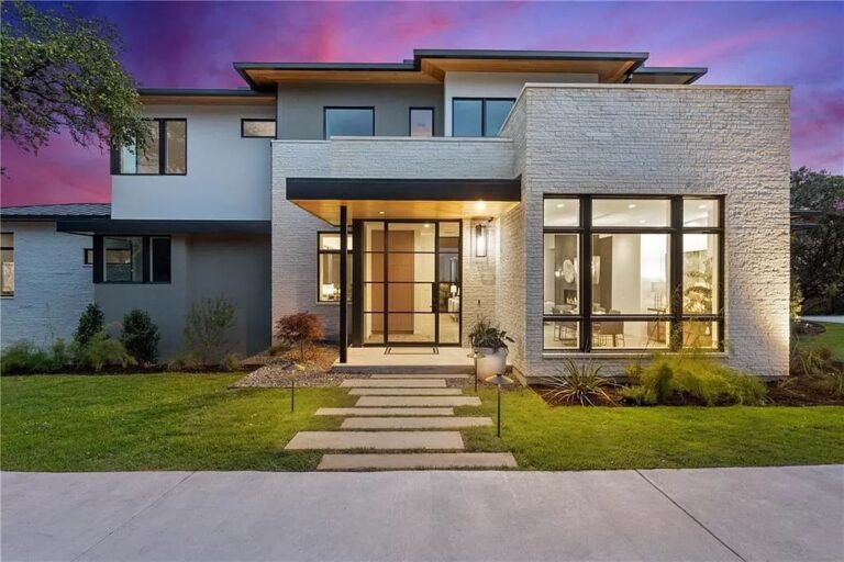 $8,990,000 Austin Home brings Timeless Beauty to Contemporary Design