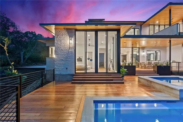 $8,990,000 Austin Home brings Timeless Beauty to Contemporary Design