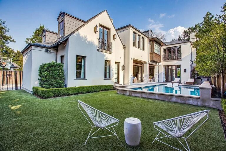 Sophisticated Custom Home in Dallas has Spectacular Outdoor Area listed ...